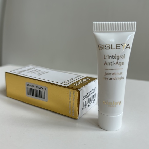 Sisley-Paris | Skincare | Sisley Paris Sisleya Lintgral Antiage Day ...